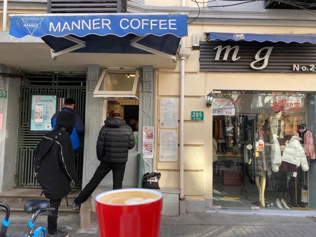 MANNER咖啡融资历程 精品咖啡品牌MANNER推出了咖啡渣吸管！！ 中国咖啡网